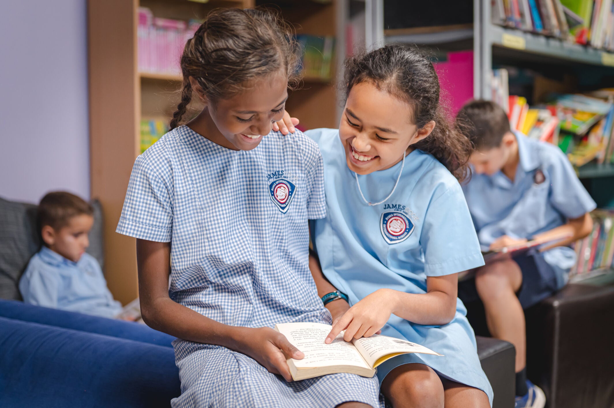 Ecole Internationale James Cook – Uniform Shop